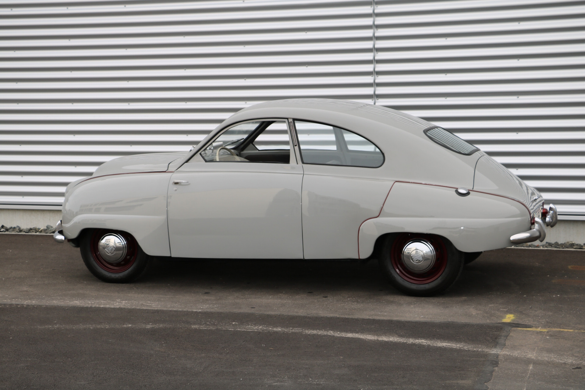 Einzigartiges mit Stil: 1953 - SAAB 92B DE LUXE bei UNIKATOO