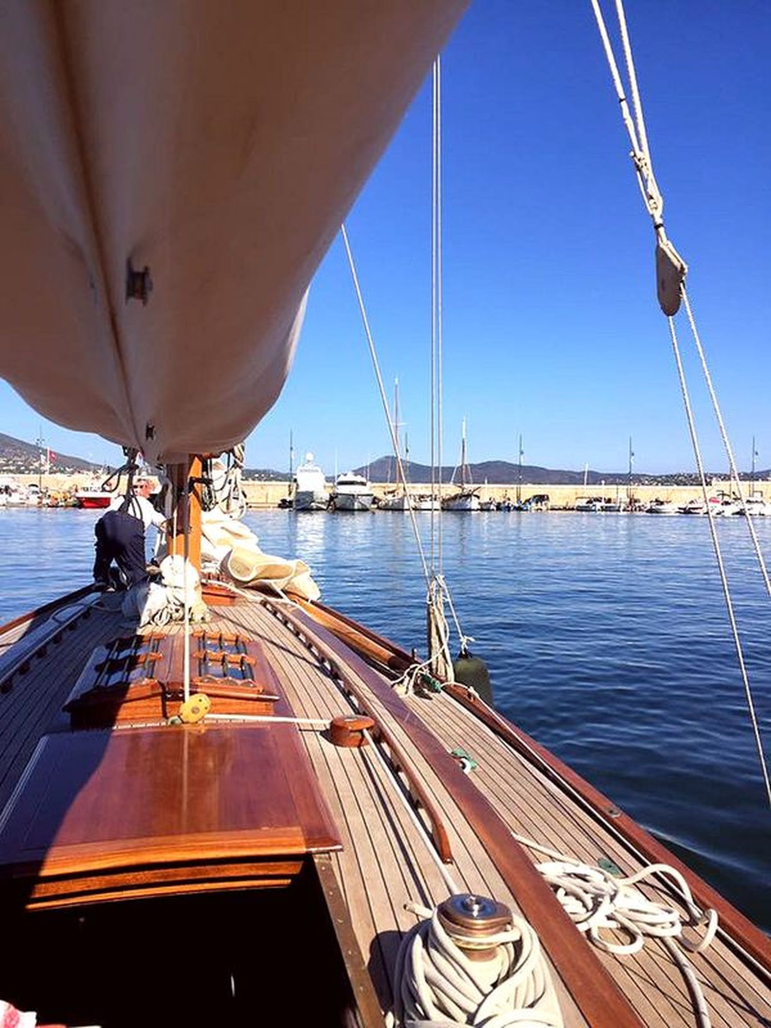 Einzigartiges mit Stil: 46' André Mauric Sloop LAK II bei UNIKATOO