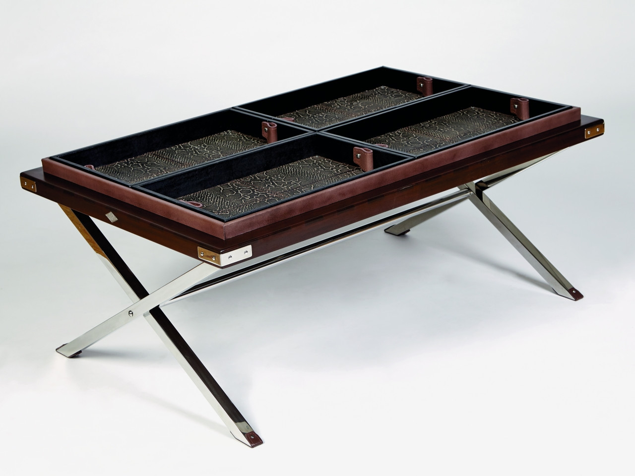 Einzigartiges mit Stil: "Finney Coffee Table" von Qitoya bei UNIKATOO