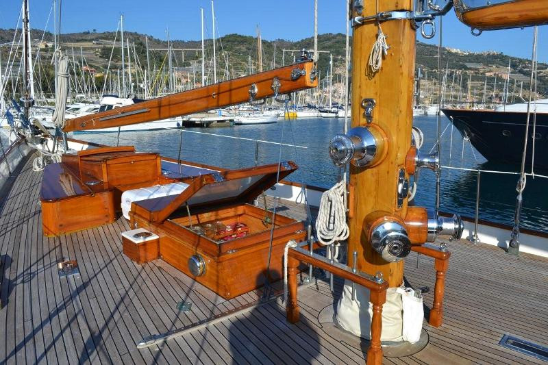 Einzigartiges mit Stil: "Gael" Abeking & Rasmussen Ketch bei UNIKATOO