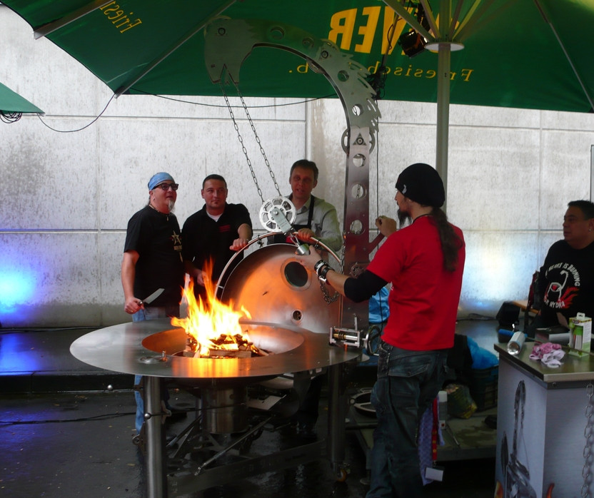 Einzigartiges mit Stil: Grill "Dragon" bei UNIKATOO