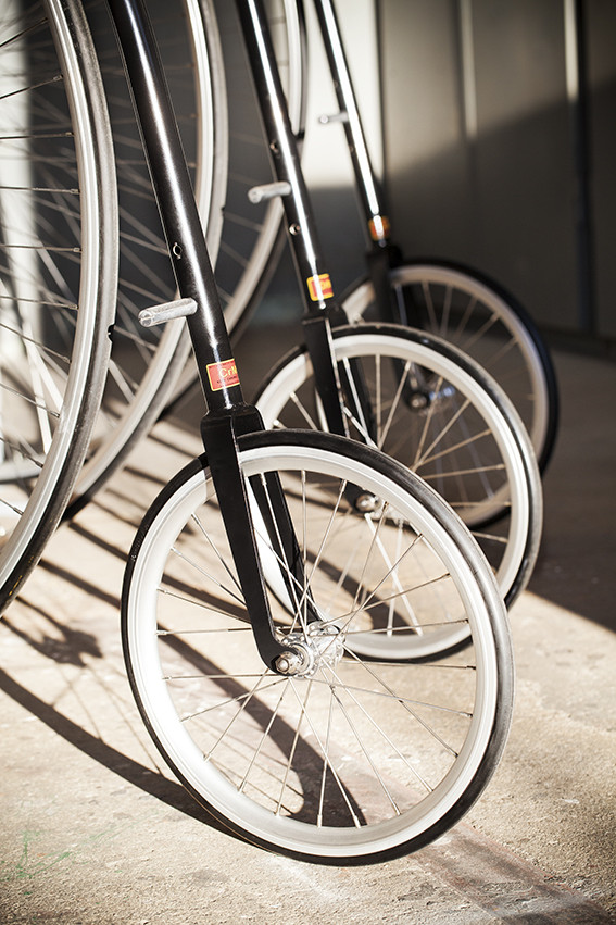 Einzigartiges mit Stil: Tourer Standard Highwheels Bicycle bei UNIKATOO